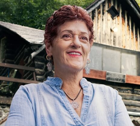 How Lucille’s* Determination Helps Her Travel the World, Even With CIDP